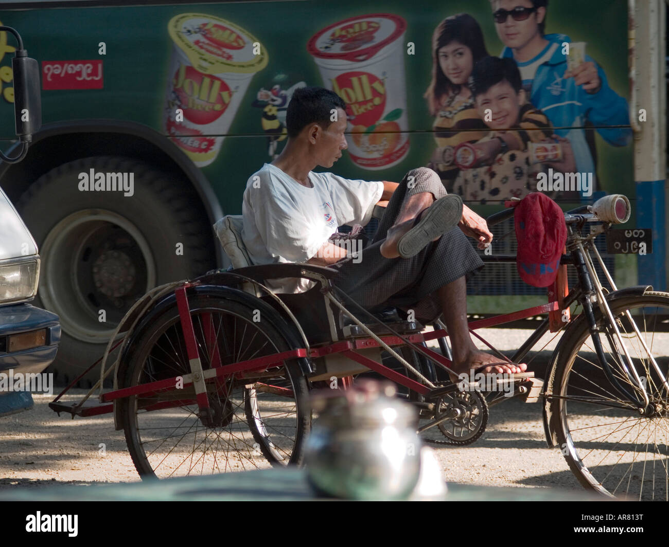 Rangoon rickshaw driver hi-res stock photography and images - Alamy