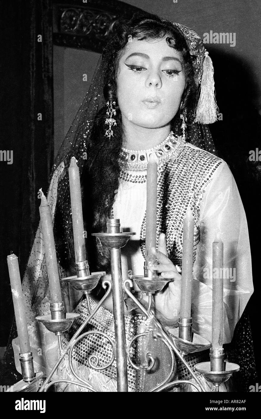 Mumtaz Black and White Stock Photos & Images - Alamy