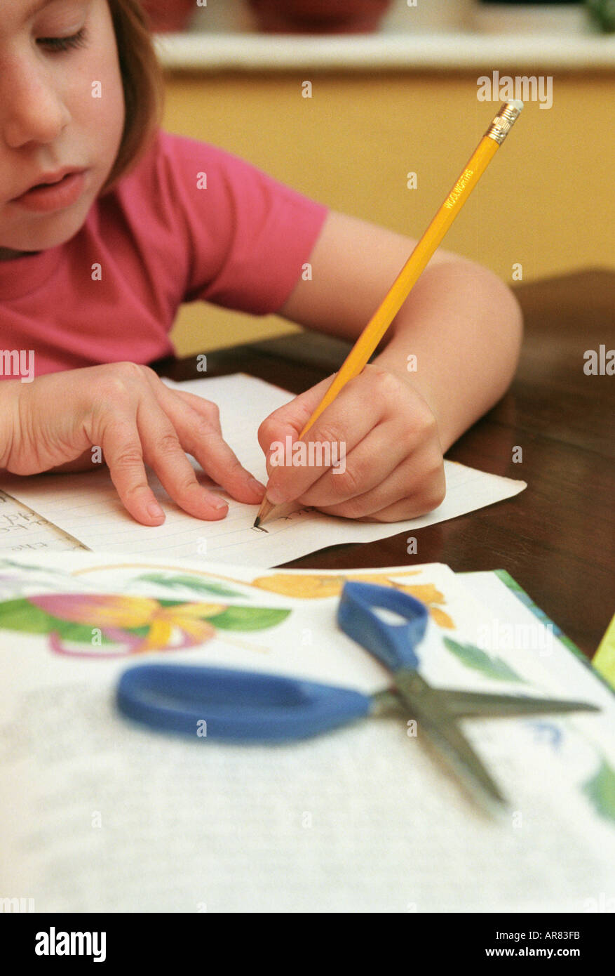 Left hand writing hi-res stock photography and images - Alamy