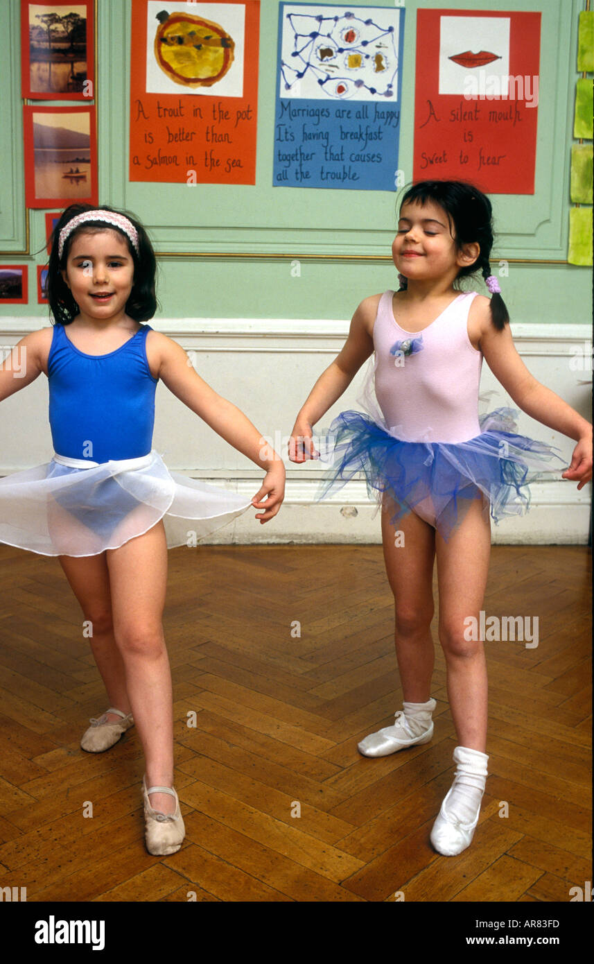 Montessori school ballet class Stock Photo - Alamy