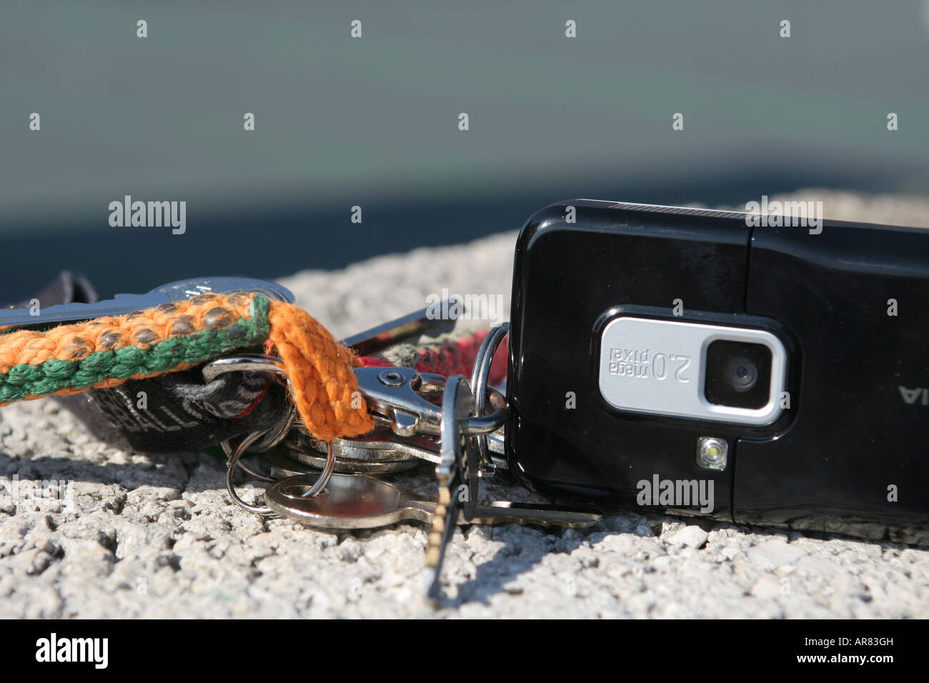 smatphone cellulare webcam black Phone camera 2megapixel Keys flash ...