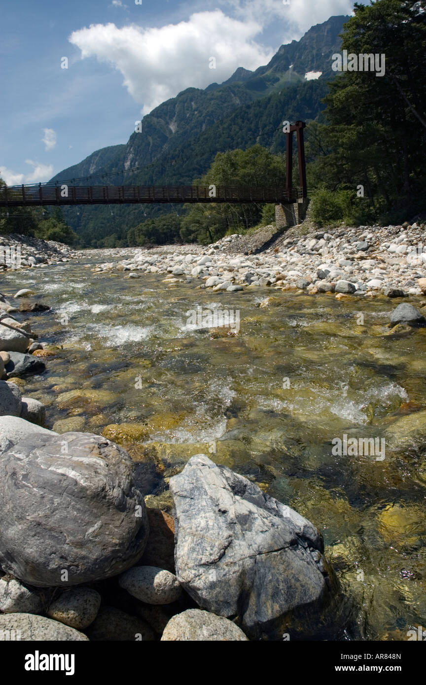 Shinmura Bridge over the Azusa River near Yokoo Sanso, Karasawa ...