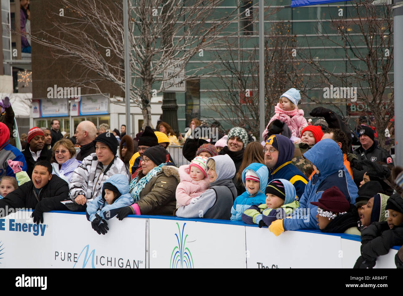 Detroit crowd children diversity hi-res stock photography and images ...