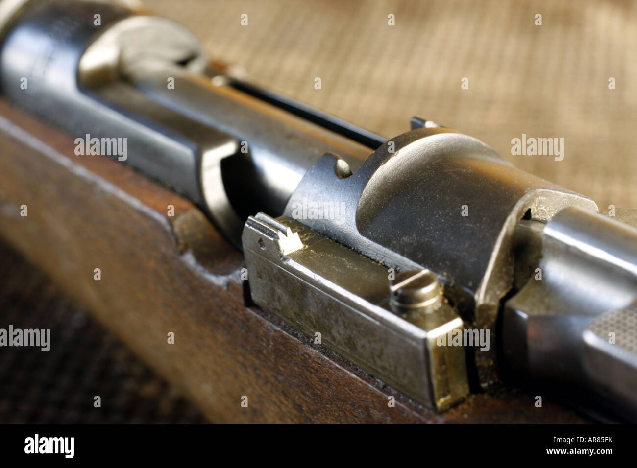 Breech loading hi-res stock photography and images - Alamy