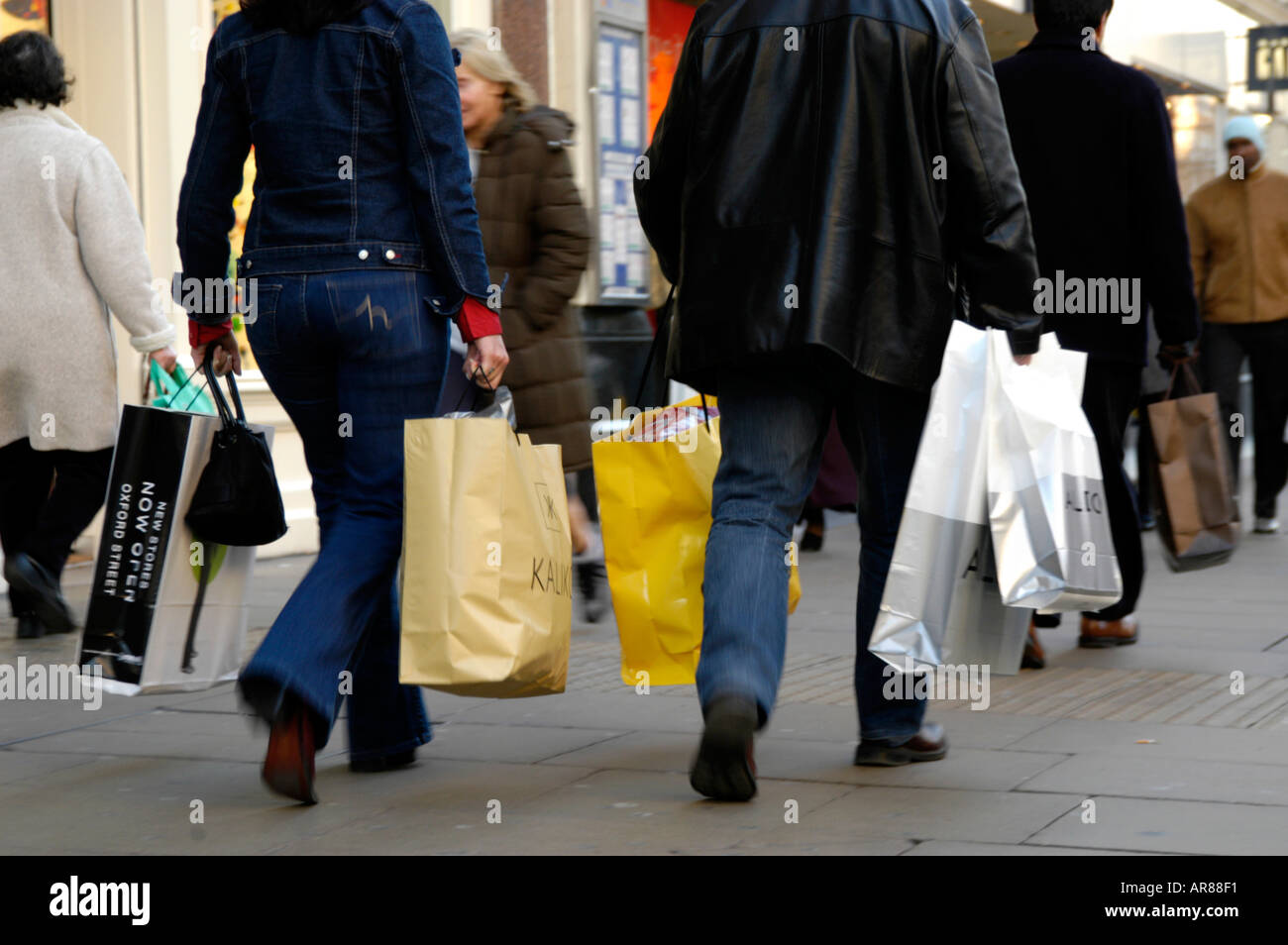 Shoppers in Oxford Street London England UK Stock Photo - Alamy