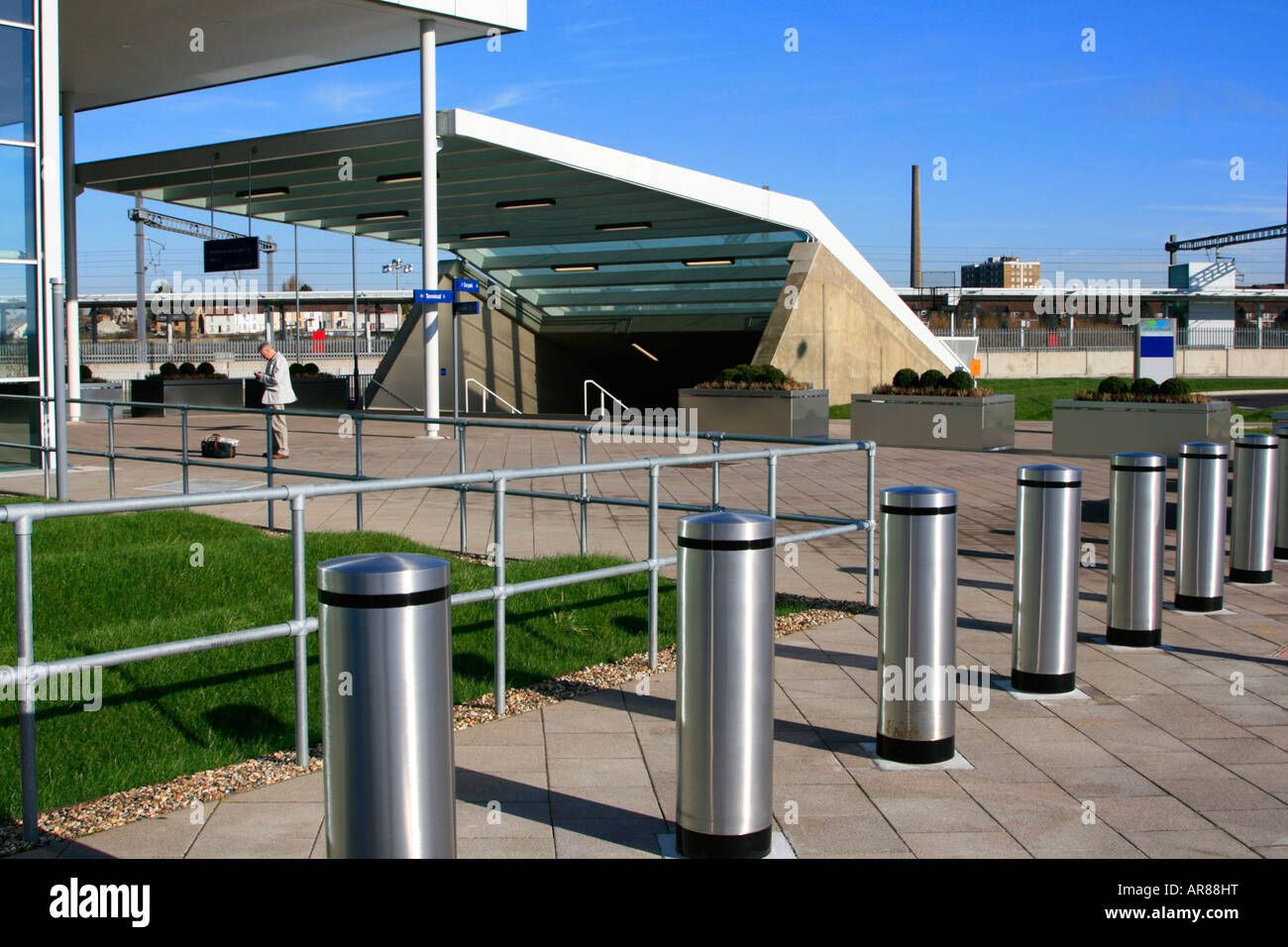 Ebbsfleet International railway station Channel Tunnel Rail Link (CTRL ...
