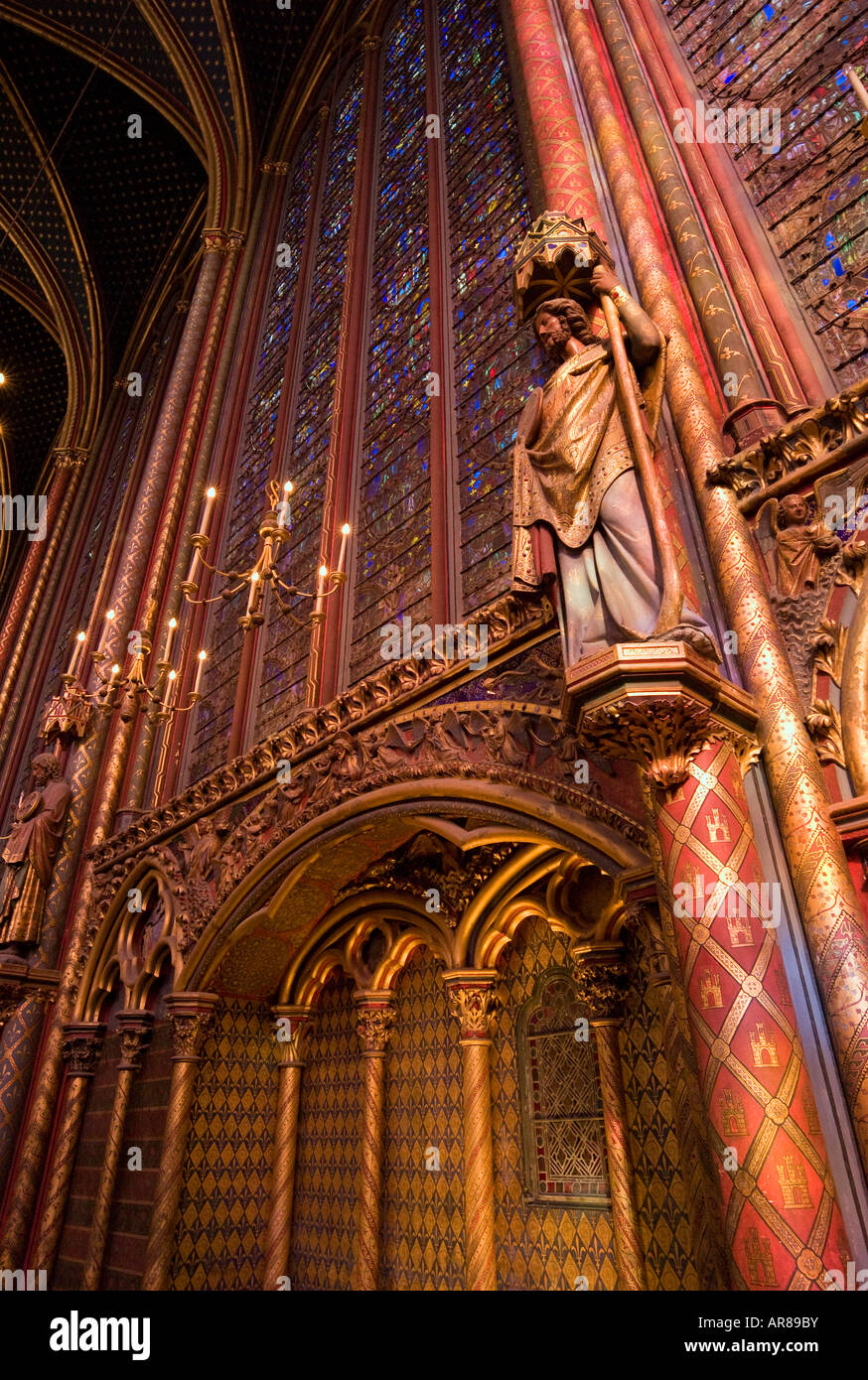 Saint david statue hi-res stock photography and images - Alamy