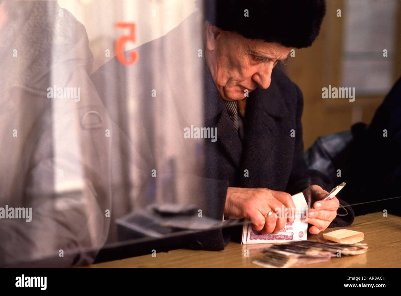 Retired counts hi-res stock photography and images - Alamy