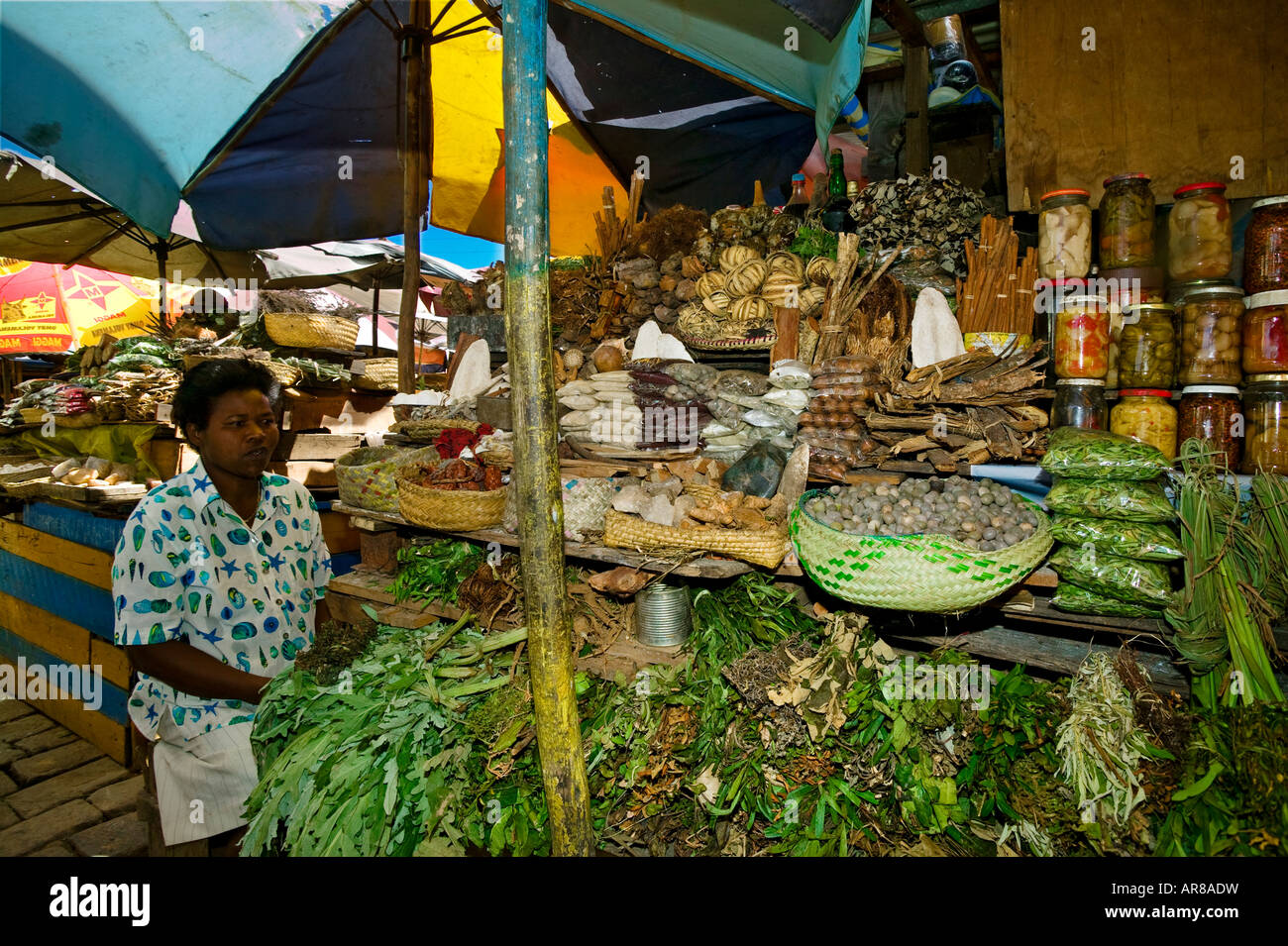 Market antananarivo madagascar africa hi-res stock photography and ...