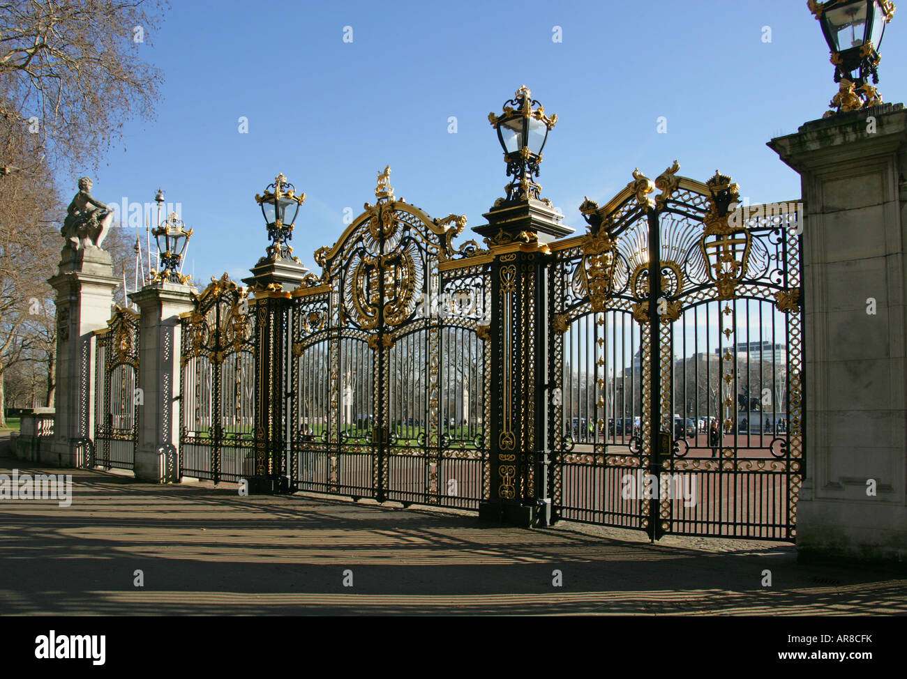 Ornamental Gold Wrought Iron Gates to Green Park London Stock Photo - Alamy