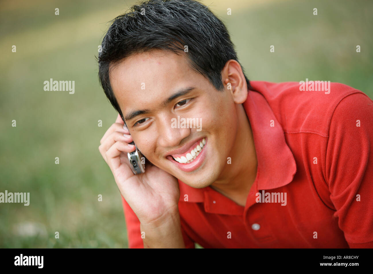 Filipino man on the phone hi-res stock photography and images - Alamy