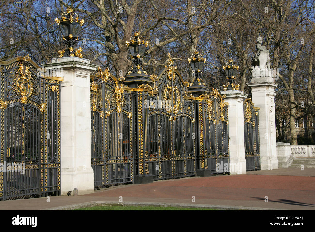 Ornamental Gold Wrought Iron Gates to Green Park London Stock Photo - Alamy
