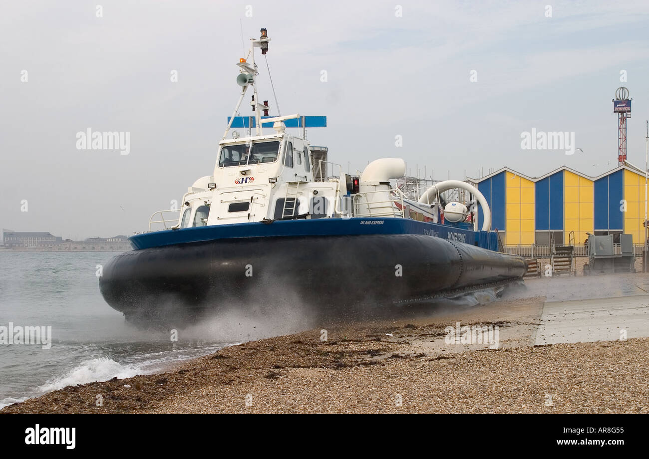 Hoverspeed hi-res stock photography and images - Alamy