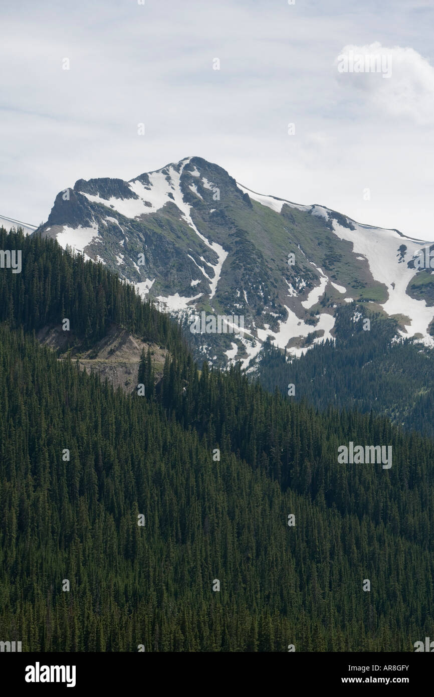 Never Summer Mountain Range in Colorado Stock Photo - Alamy