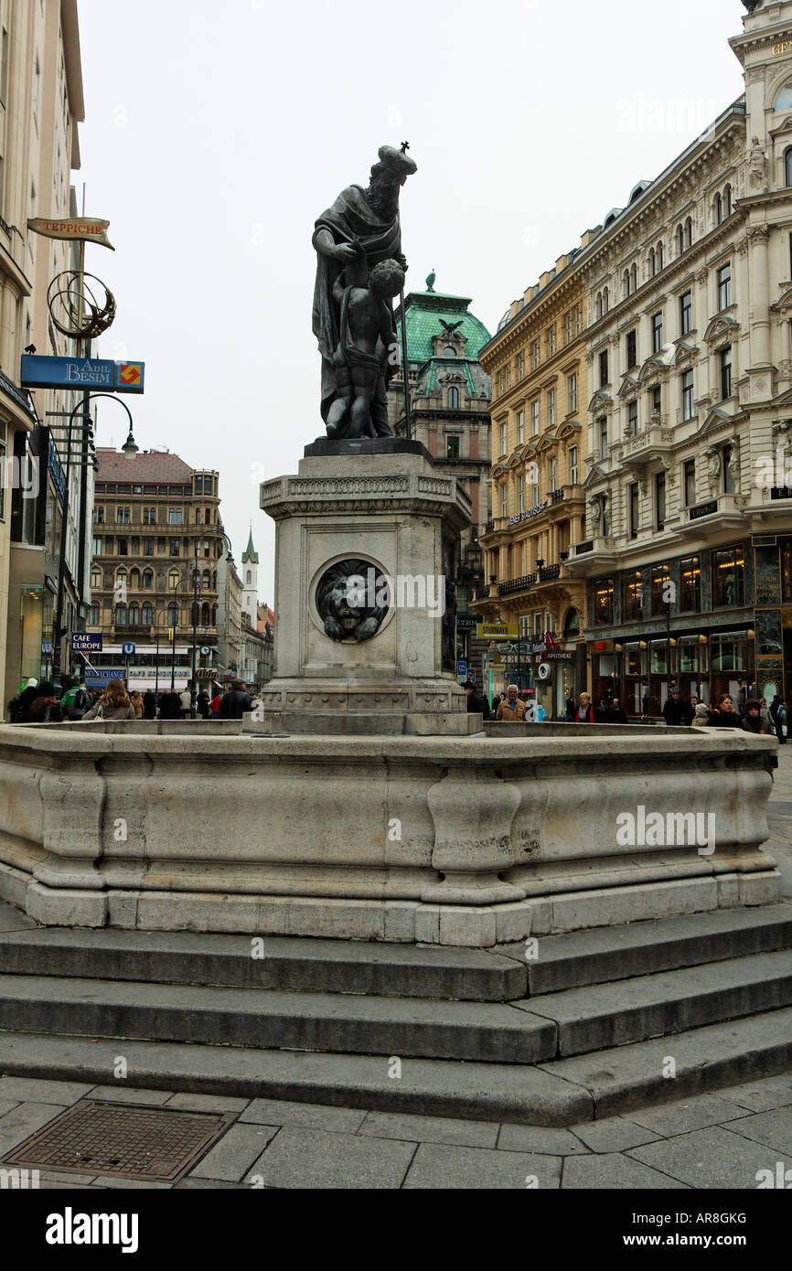 Pedestrian precinct pedestrian area graben hi-res stock photography and ...