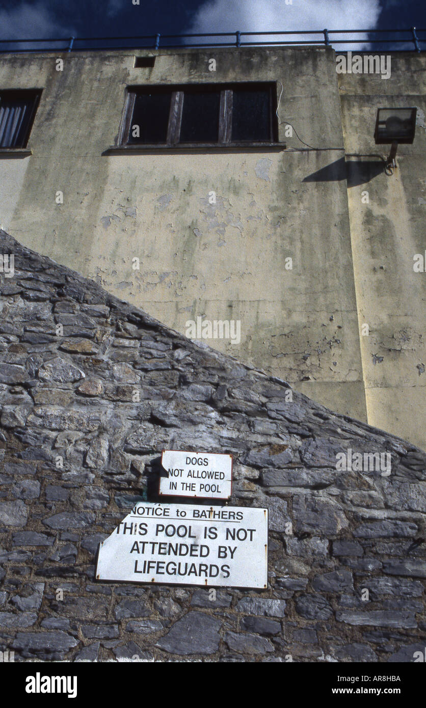 plymouth outdoor pool Stock Photo - Alamy