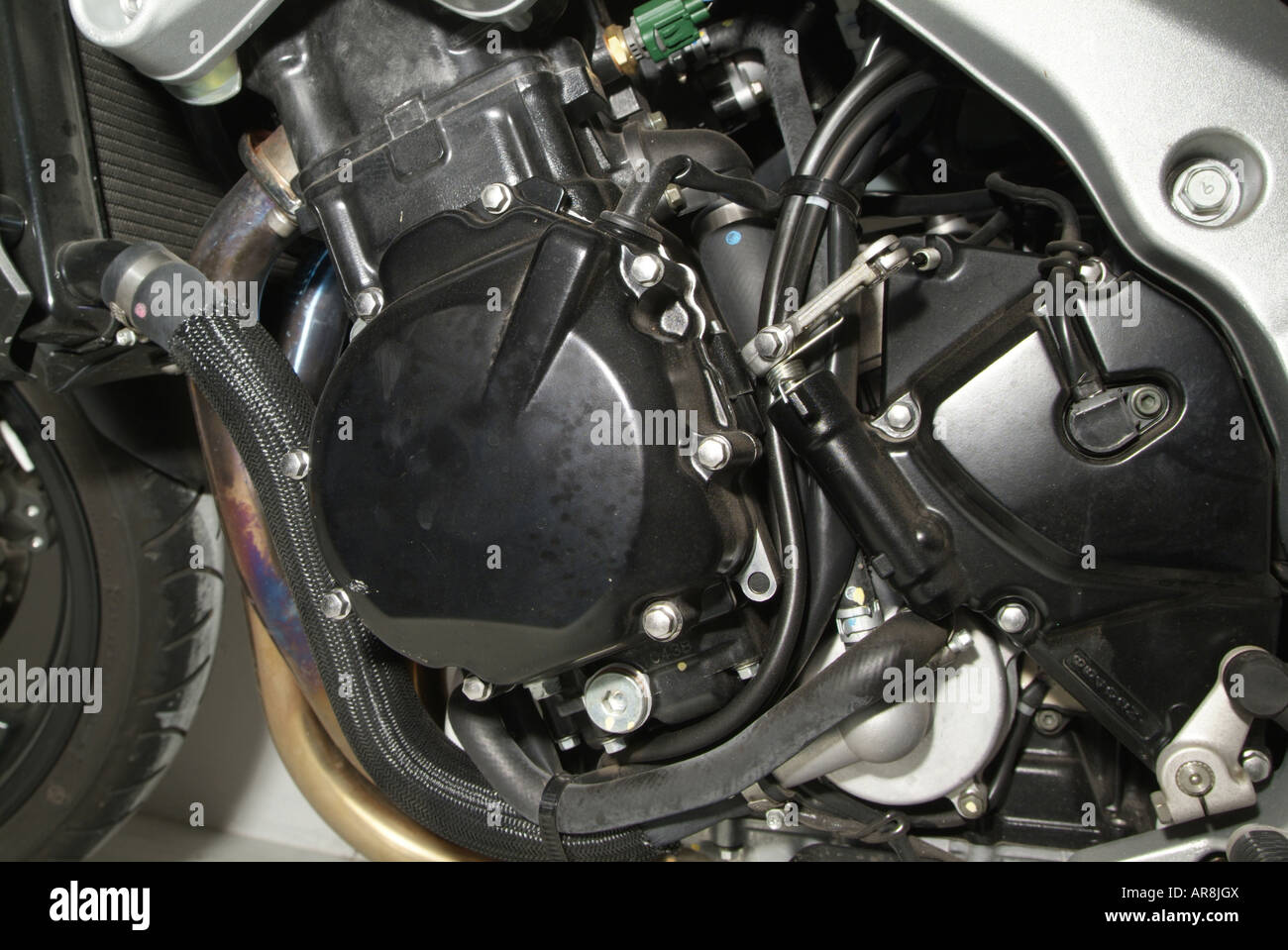 Suzuki motorcycle engine Stock Photo - Alamy