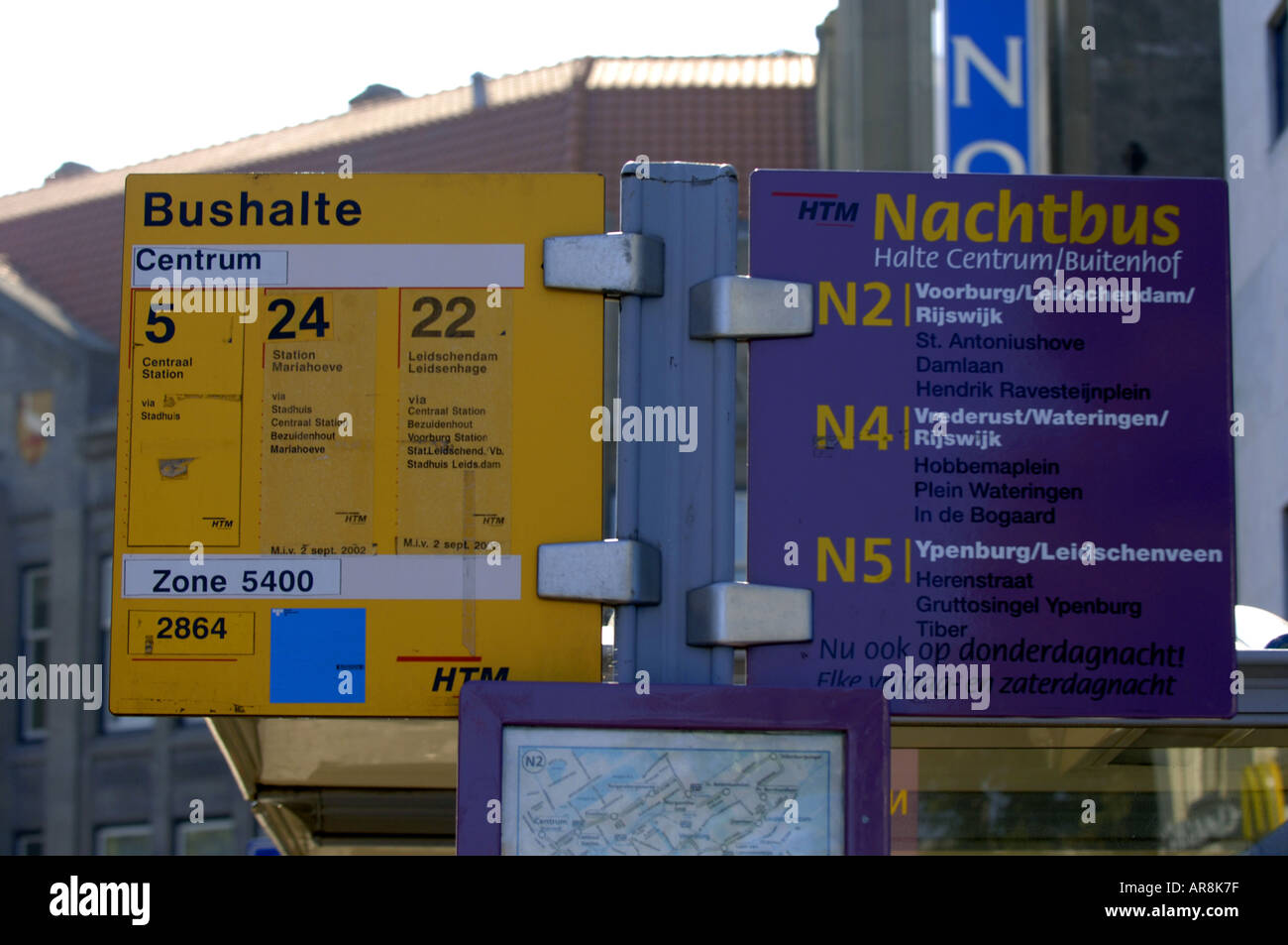 bus stop, holland, dutch, yellow, blue, nightbus, nachtbus Stock Photo ...