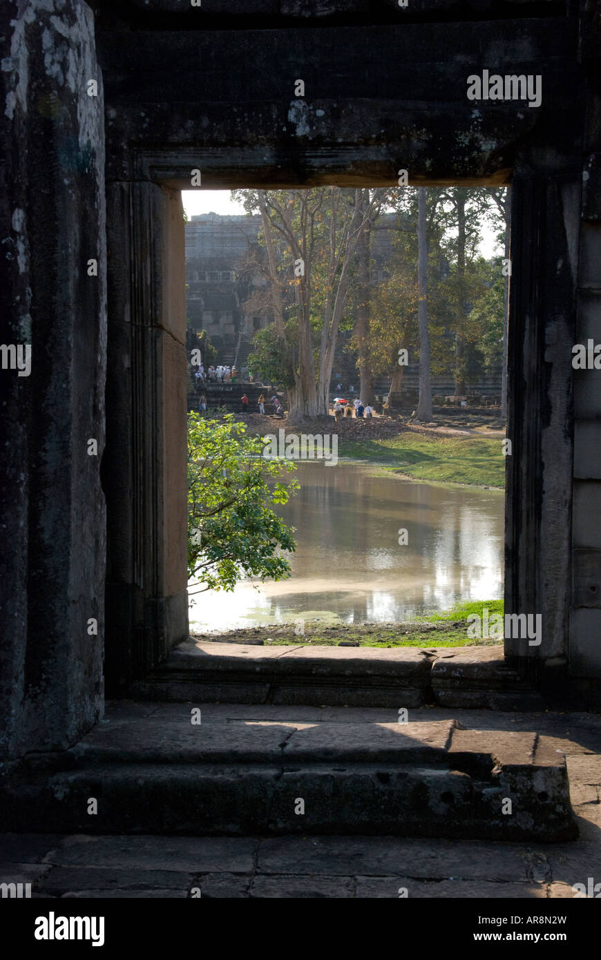 View through arch onto moat surrounding Angkor Thom Stock Photo - Alamy