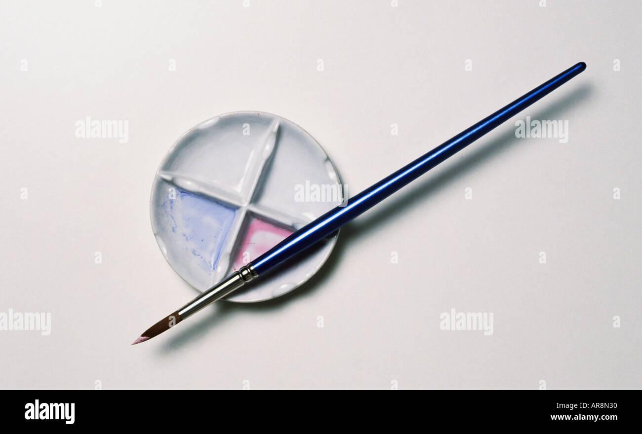 Pallette divided into four sections hi-res stock photography and images ...