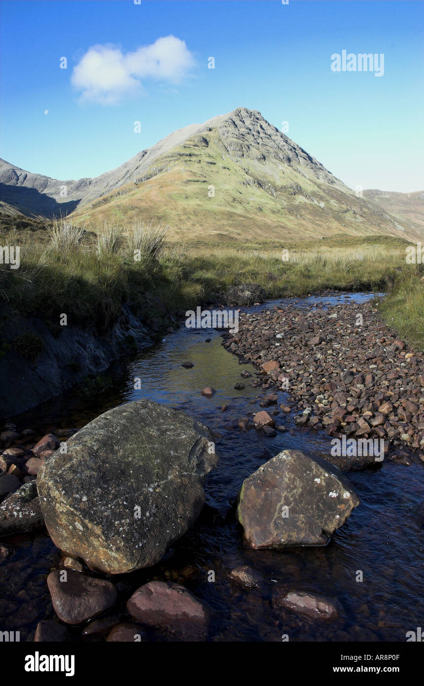 Torrin rocks hi-res stock photography and images - Alamy