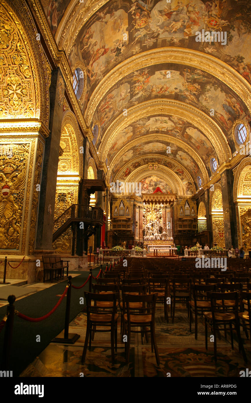 Oratory templar hi-res stock photography and images - Alamy