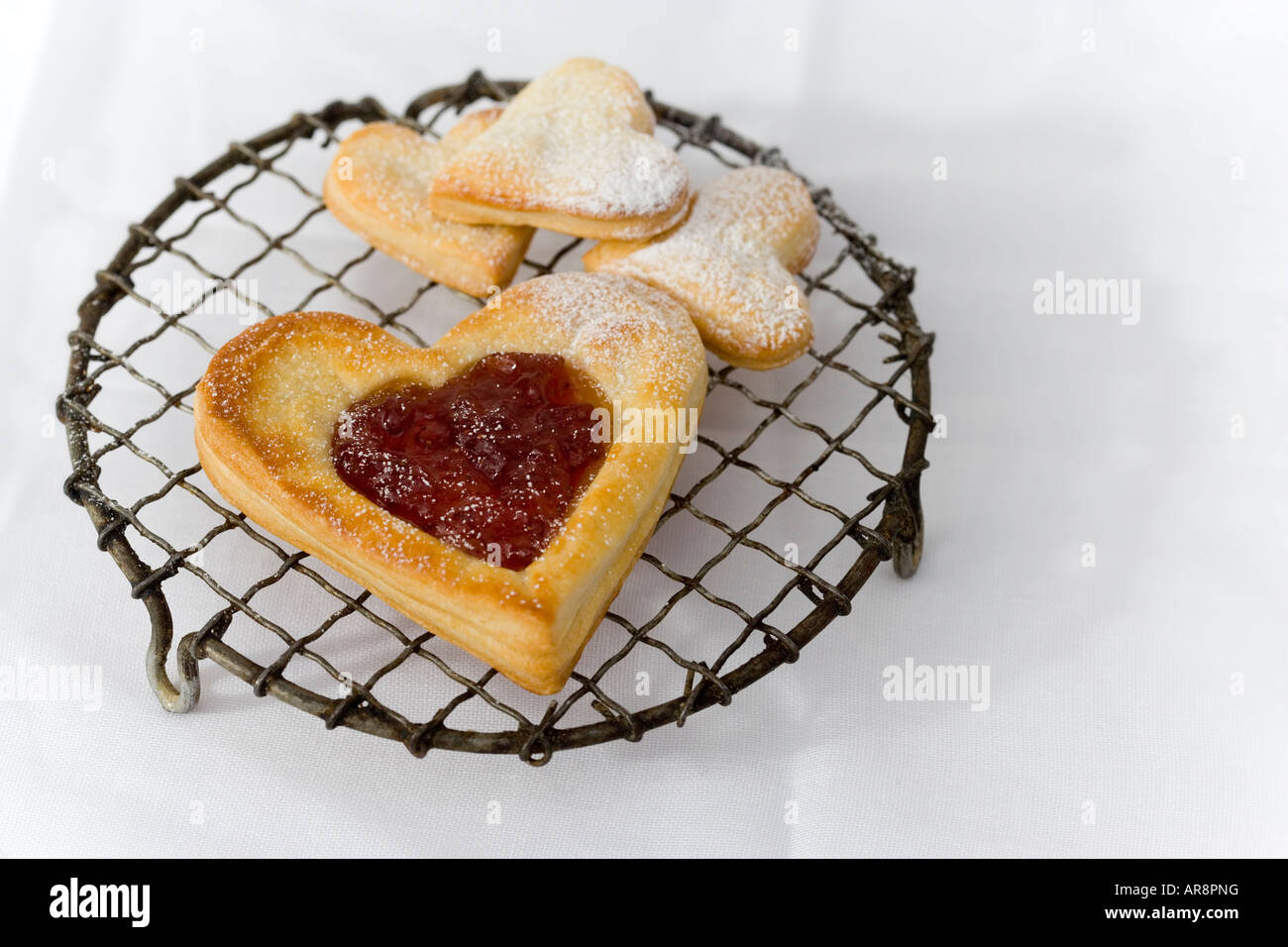 Jam heart tarts hi-res stock photography and images - Alamy