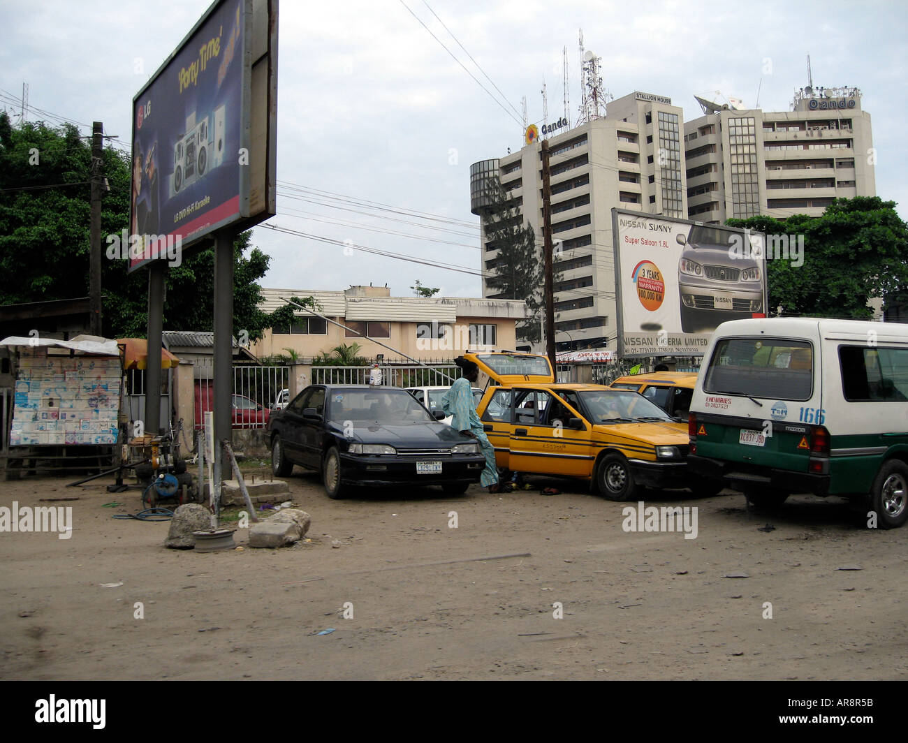 Nigeria lagos street hi-res stock photography and images - Alamy
