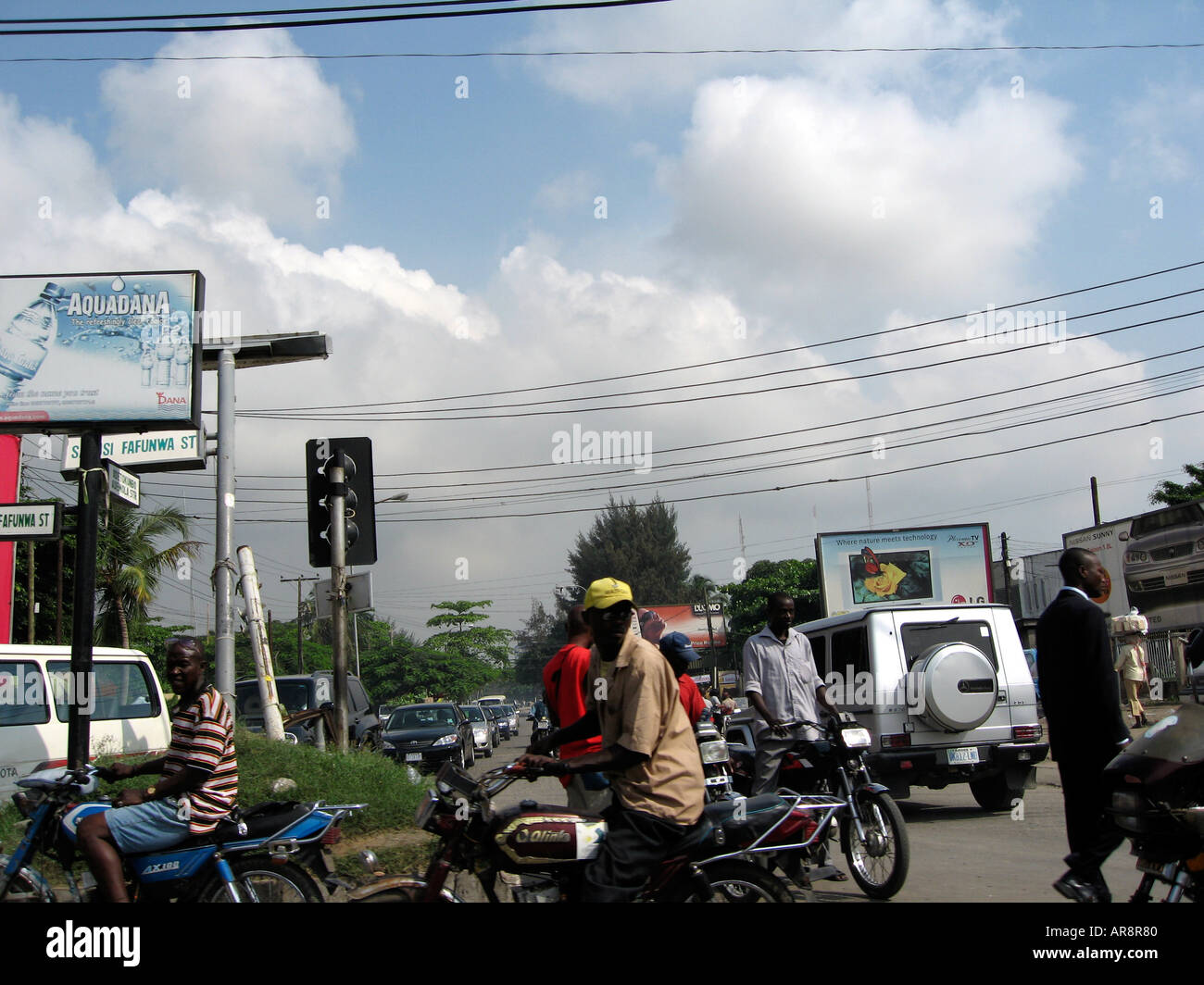 street scene, Lagos, Nigeria Stock Photo - Alamy