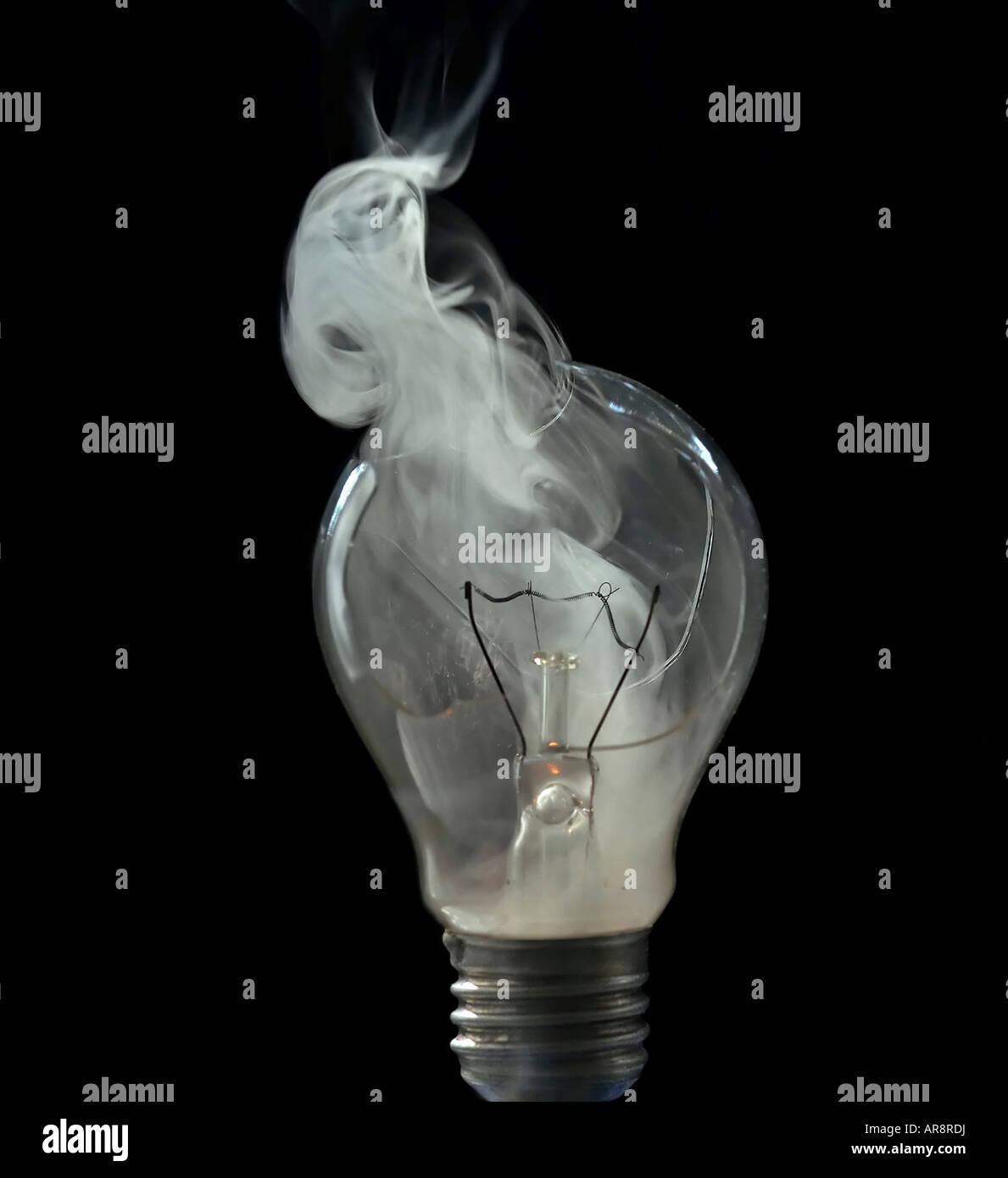 Blow out bulb hi-res stock photography and images - Alamy