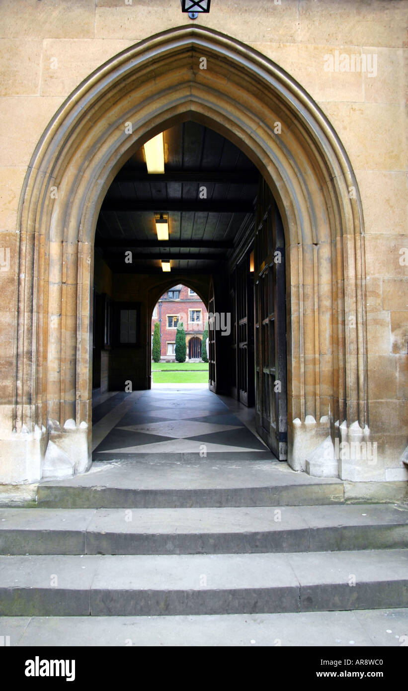 Cambridge entrance arches hi-res stock photography and images - Alamy
