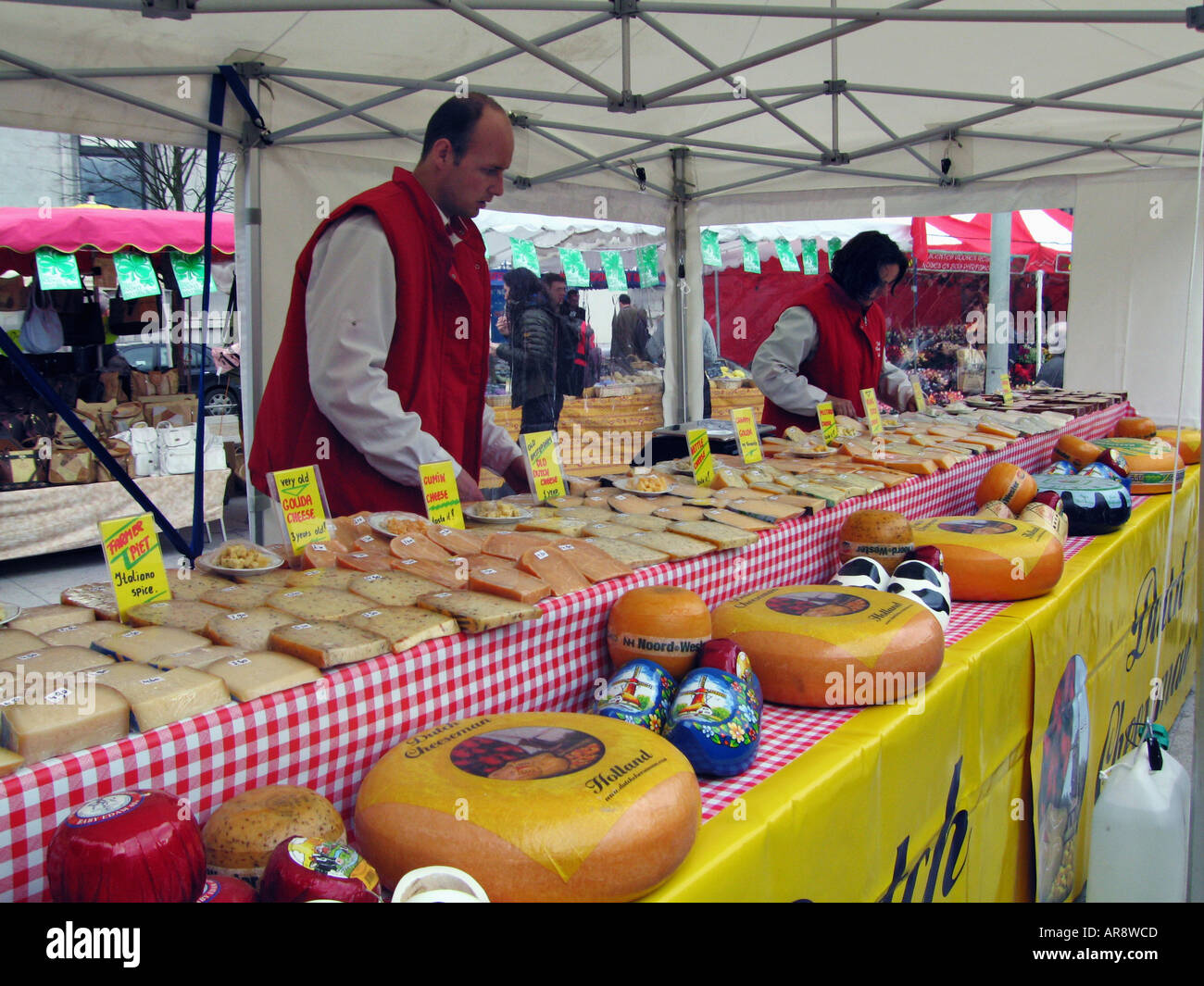 Open air market ireland hi-res stock photography and images - Alamy