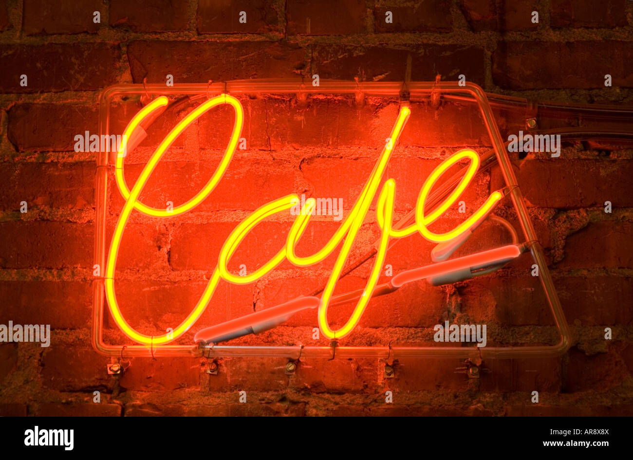 Neon sign red cafe hi-res stock photography and images - Alamy