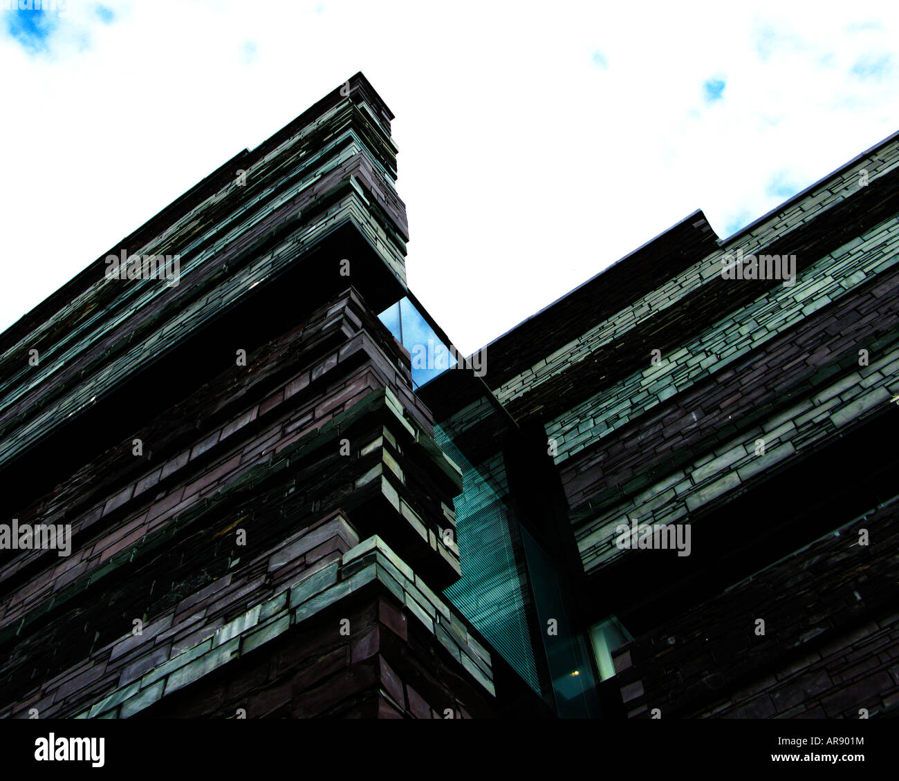 Millennium centre cardiff hi-res stock photography and images - Alamy
