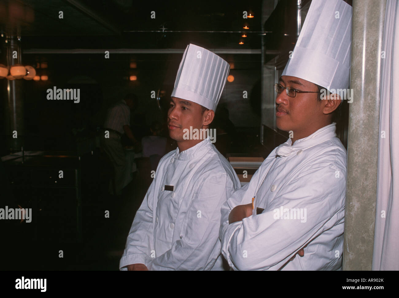 Cruise ship chef uniform hi-res stock photography and images - Alamy