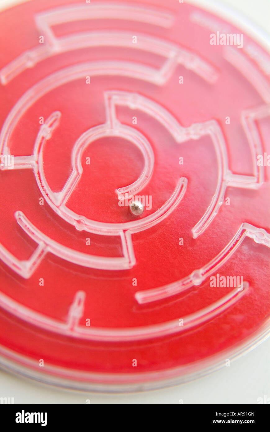 Ball maze hi-res stock photography and images - Alamy