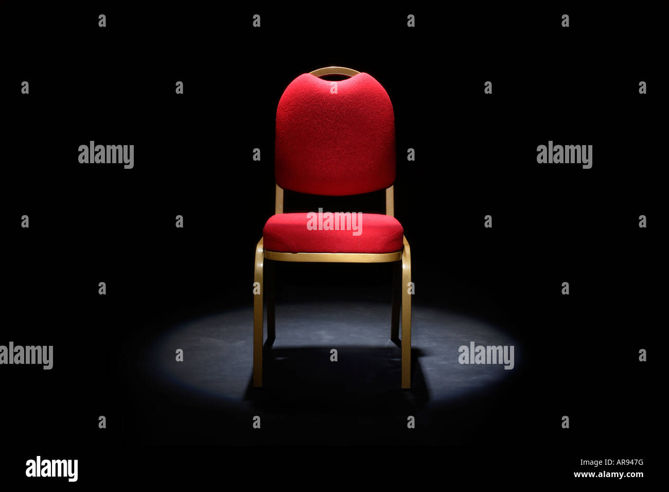 Chair spotlight red hi-res stock photography and images - Alamy