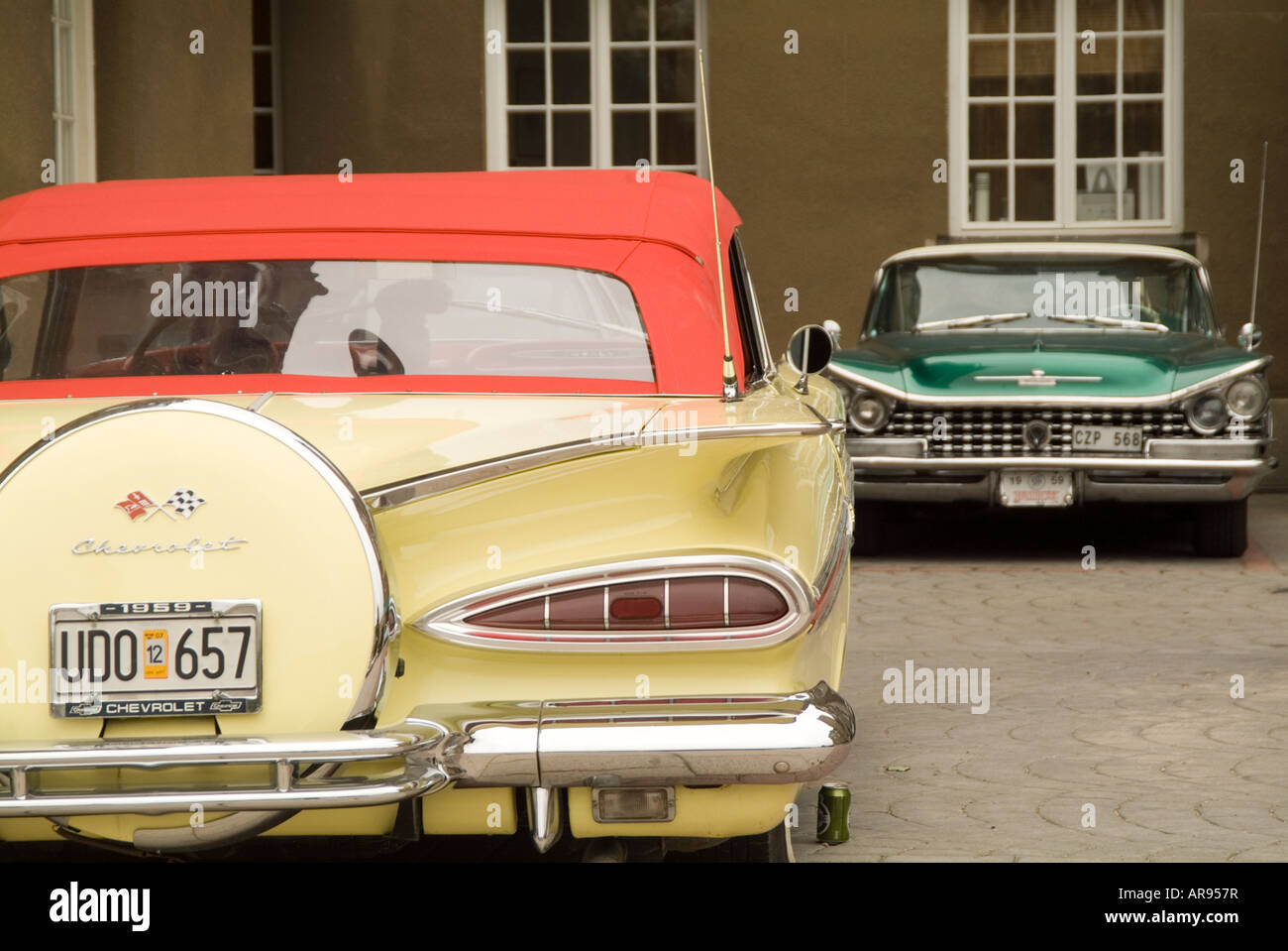 1950 american car nineteen fifties tail fin chrome Stock Photo - Alamy
