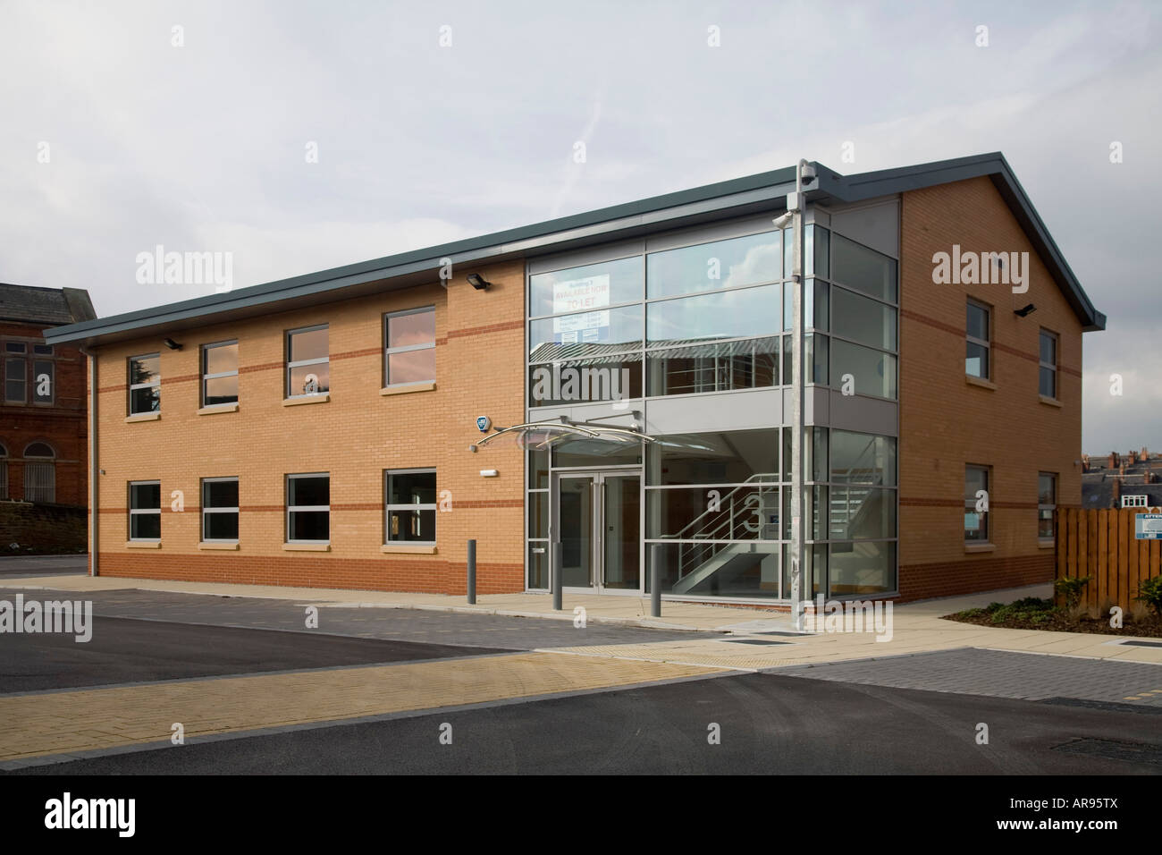 Exterior of a Modern Business Park Office block Stock Photo - Alamy
