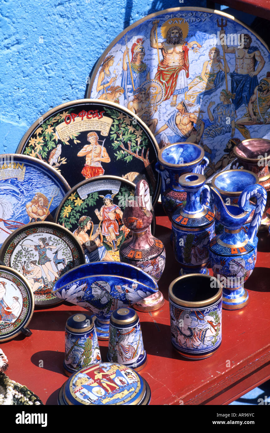 Artwork and plates of Greek artists in athens Greece Stock Photo - Alamy