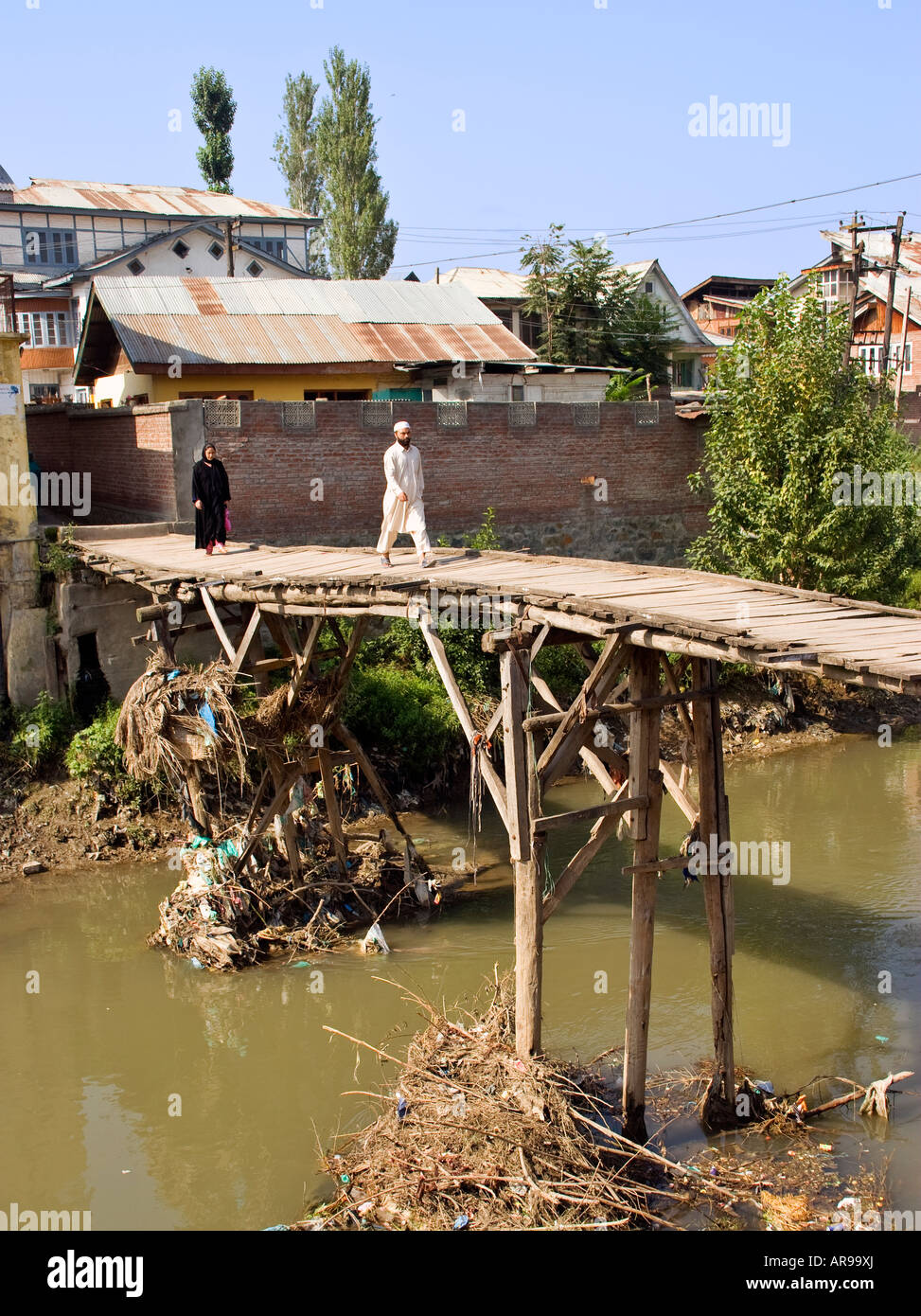 Rickety footbridge in Srinagar Stock Photo - Alamy