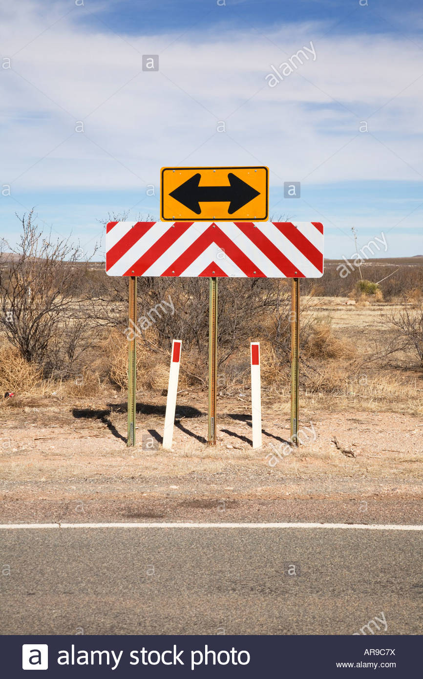 Double Arrow Stock Photos & Double Arrow Stock Images - Alamy