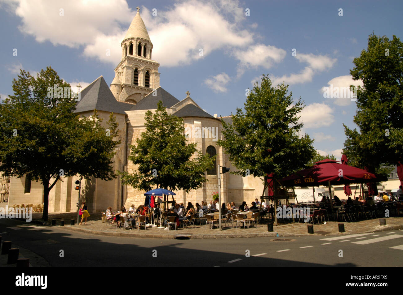 Old town of poitiers hi-res stock photography and images - Alamy