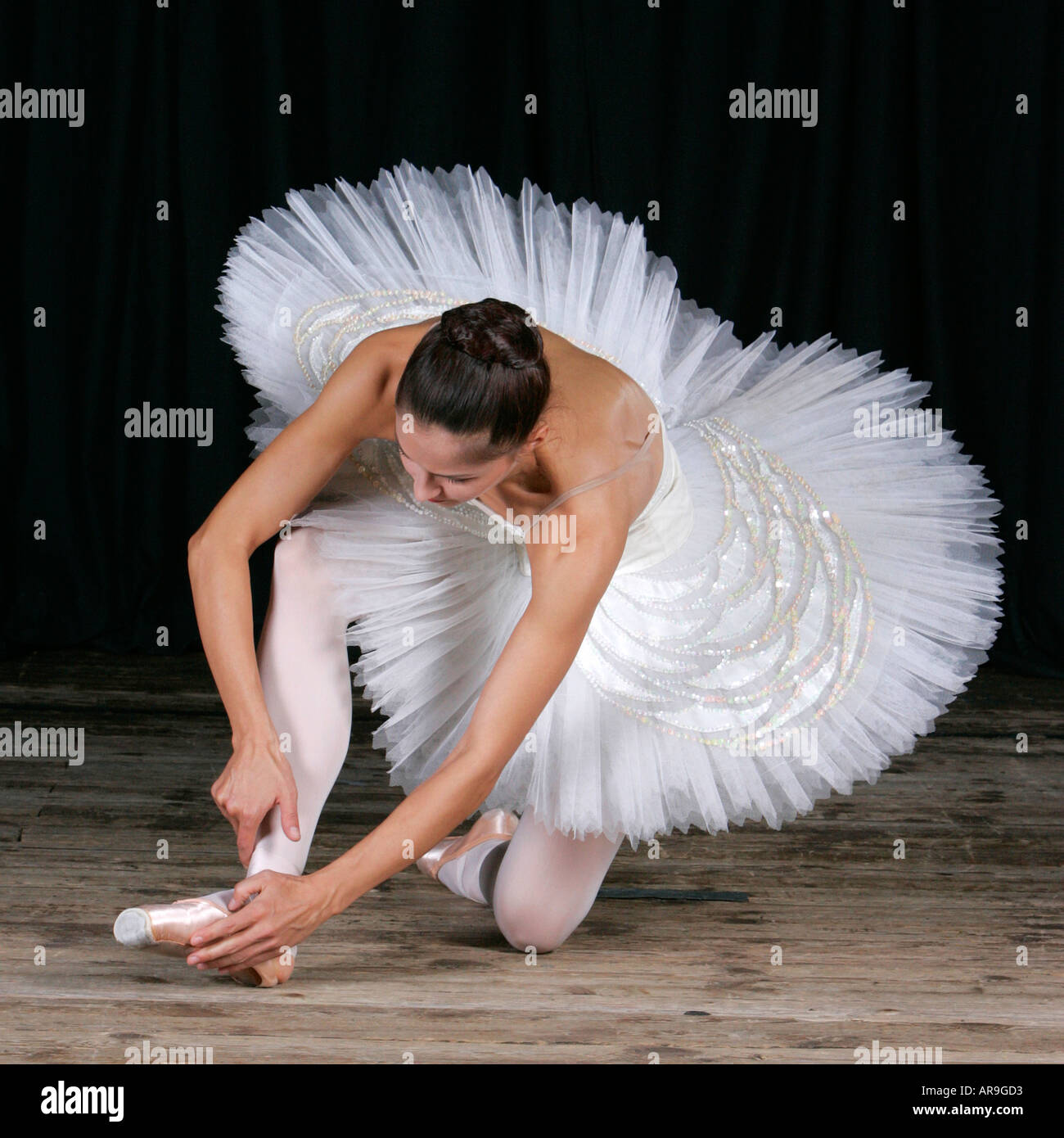 prima ballerina ballet dancer actress stage performance national ballet ...