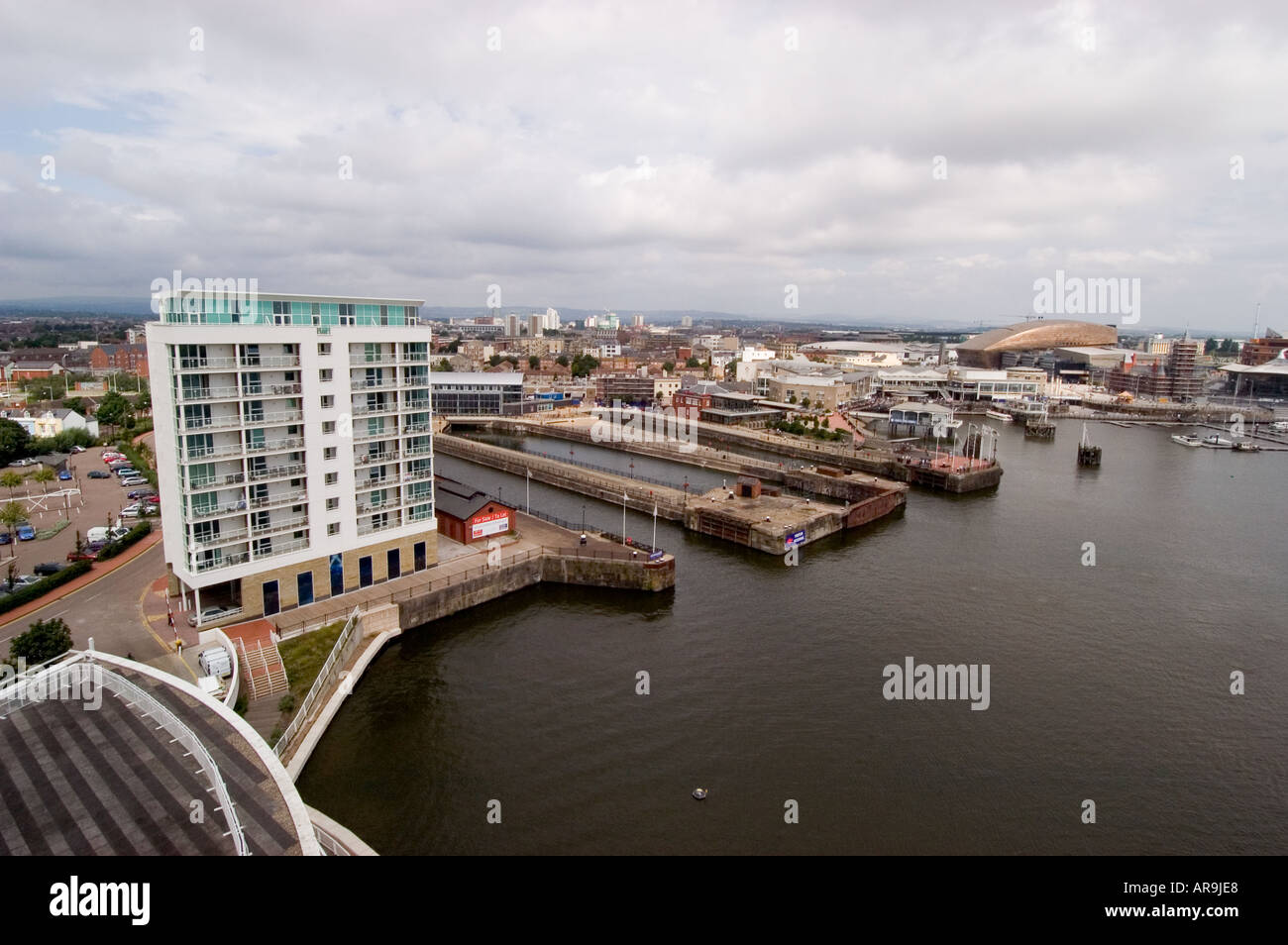 Ocean Reach Apartments and Landscape Cardiff Bay South Wales Stock ...