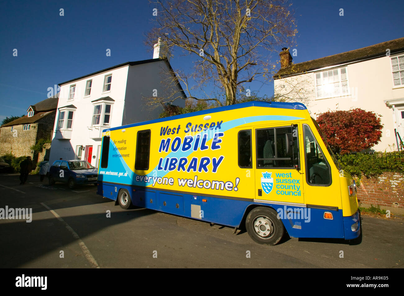 Library bus village hi-res stock photography and images - Alamy