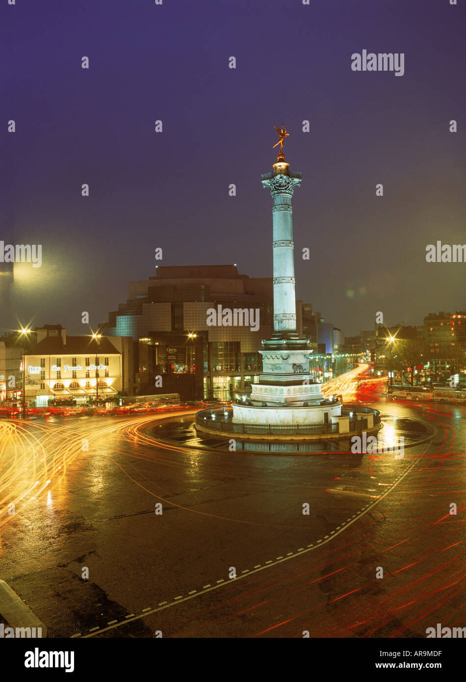 Bastille square night hi-res stock photography and images - Alamy