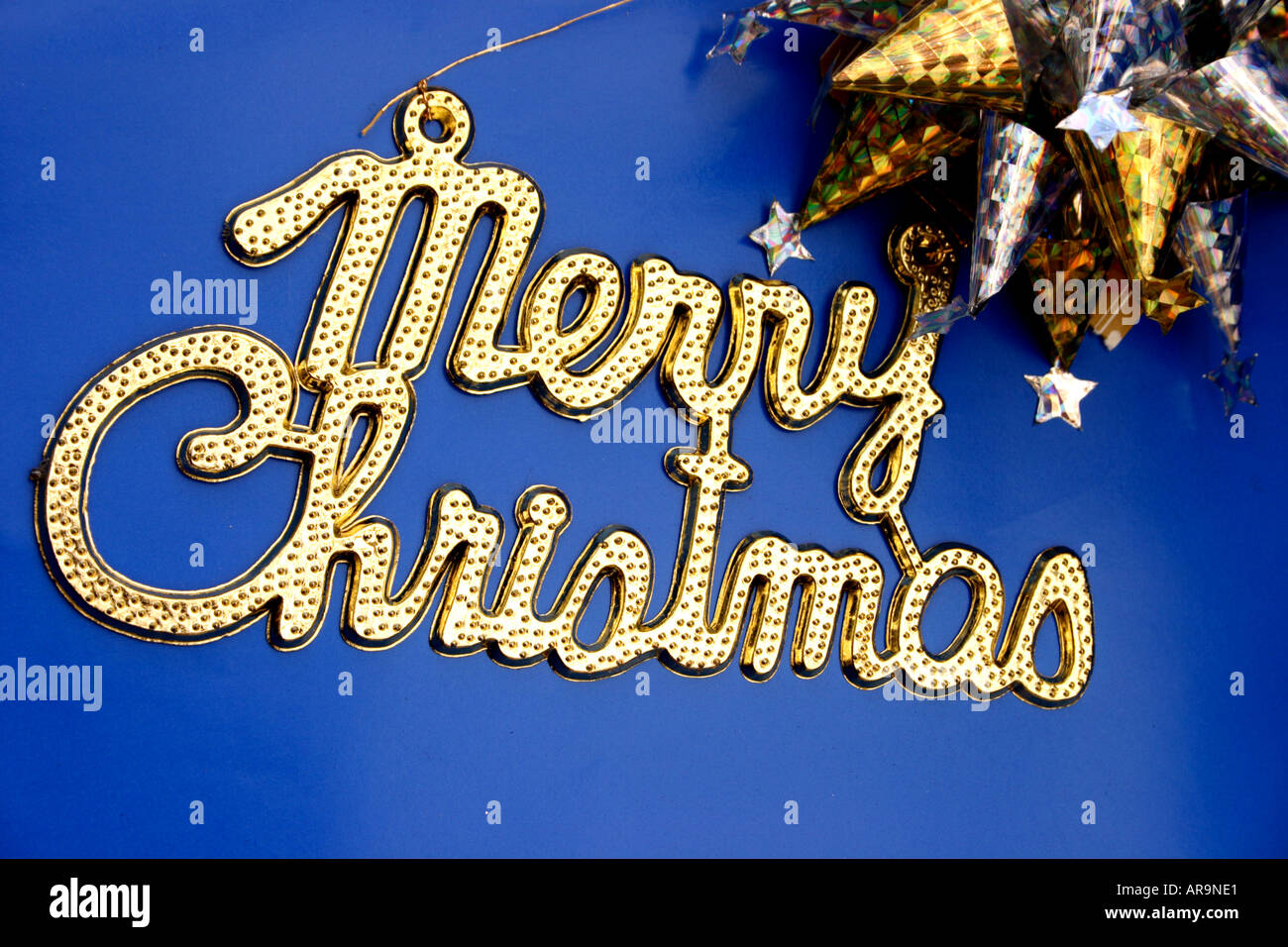 GOLD MERRY CHRISTMAS SIGN Stock Photo - Alamy