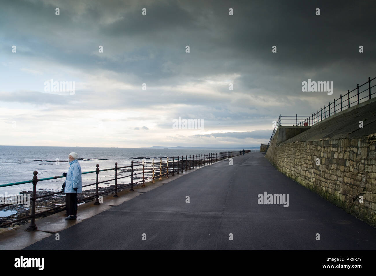 Victorian promenade sea seaside hi-res stock photography and images - Alamy