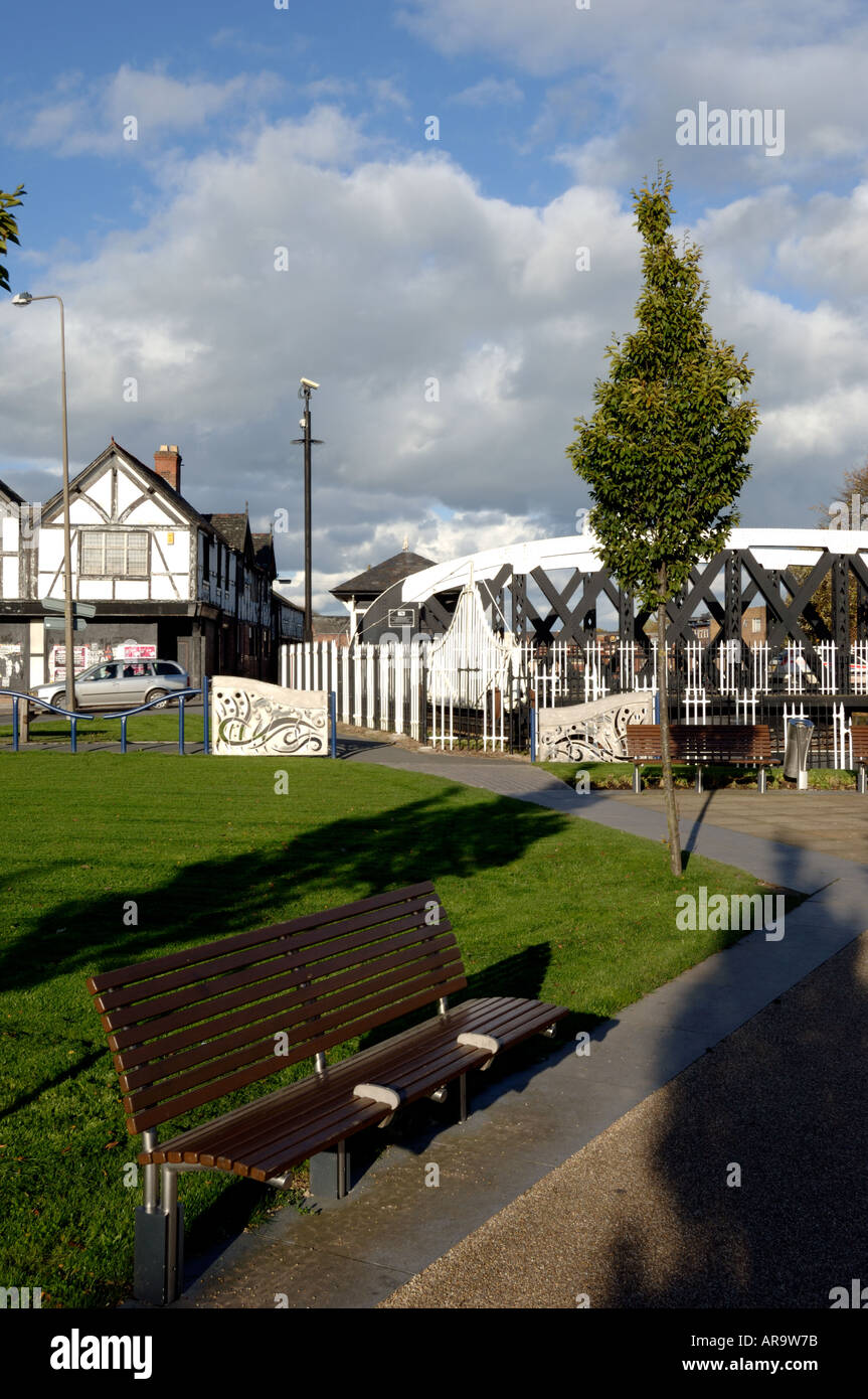 Northwich town swing bridge over hi-res stock photography and images ...